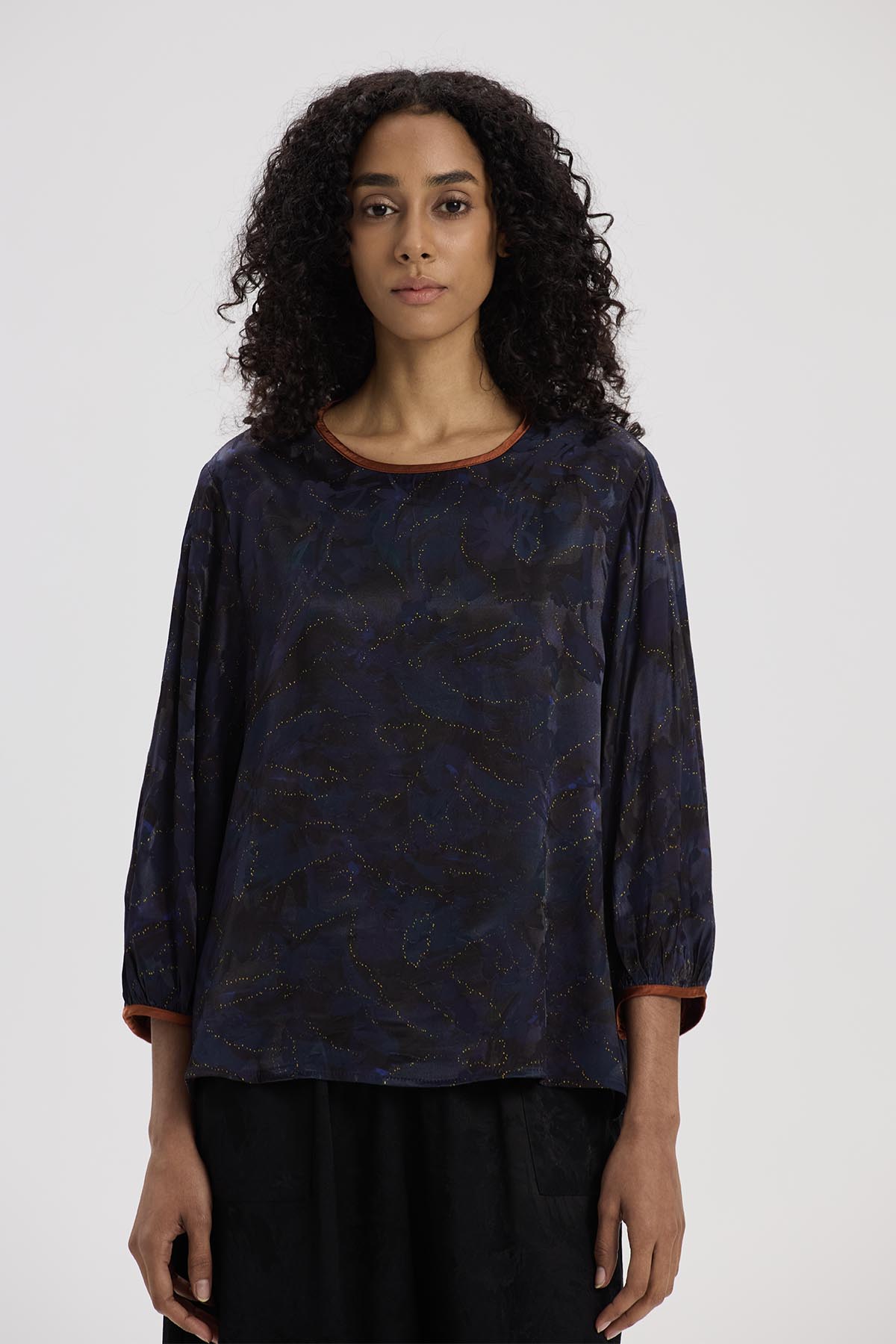 Tempest Retro Print Top – ROSELABEL