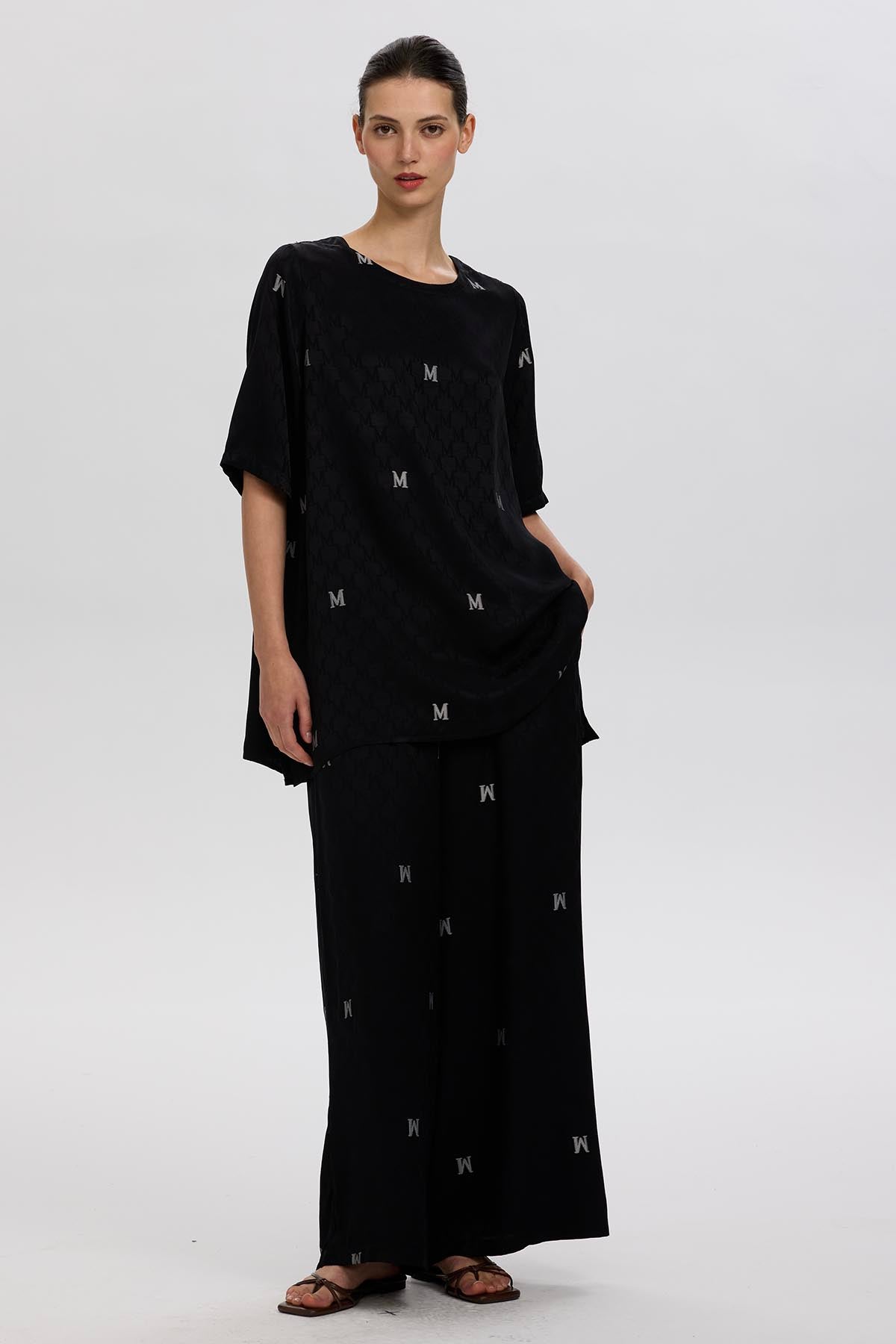 Halame Two Set – ROSELABEL