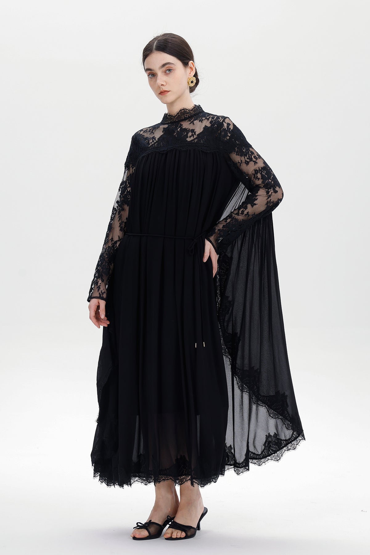 Octavia Lace Maxi Dress – ROSELABEL